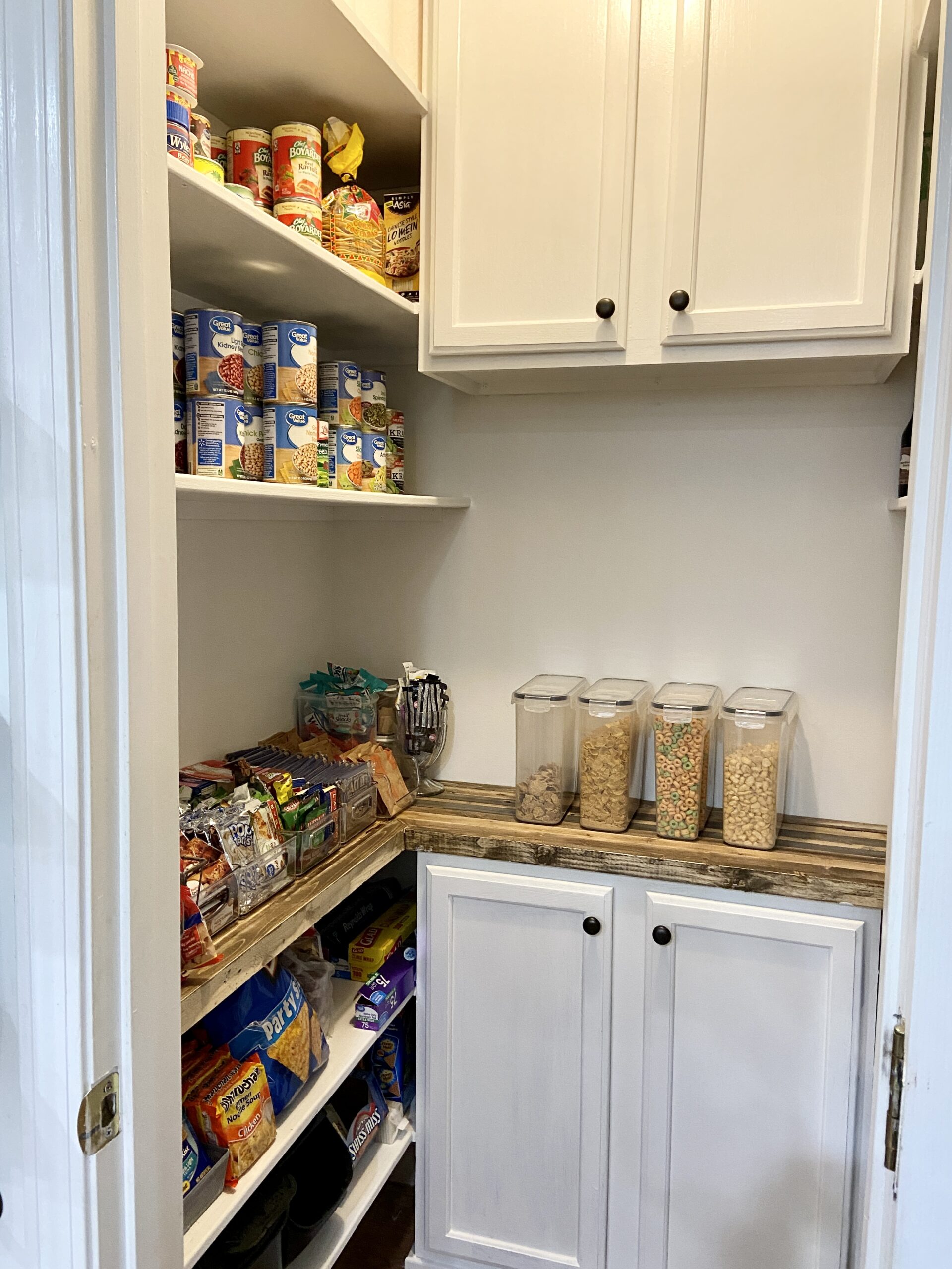 The Ultimate Pantry Makeover: Beautify Your Kitchen Storage
