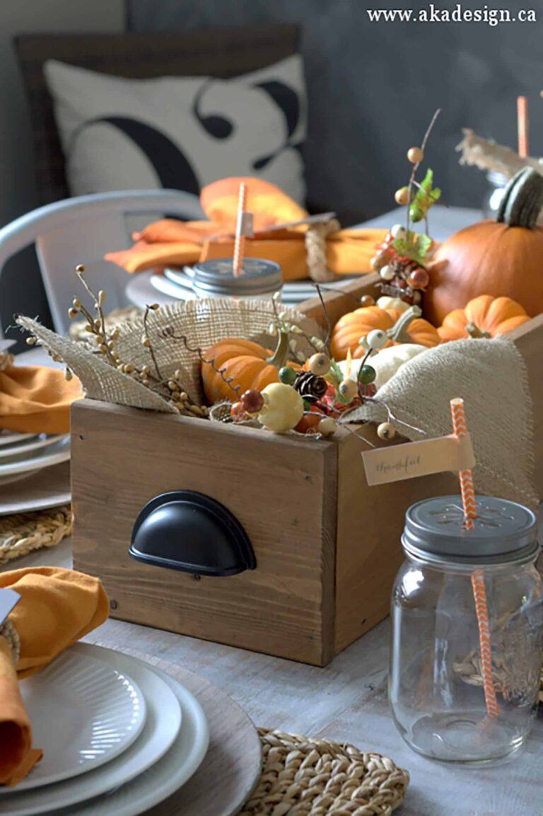25 Fabulous DIY Wood Fall Decor Ideas For a Cozy Home