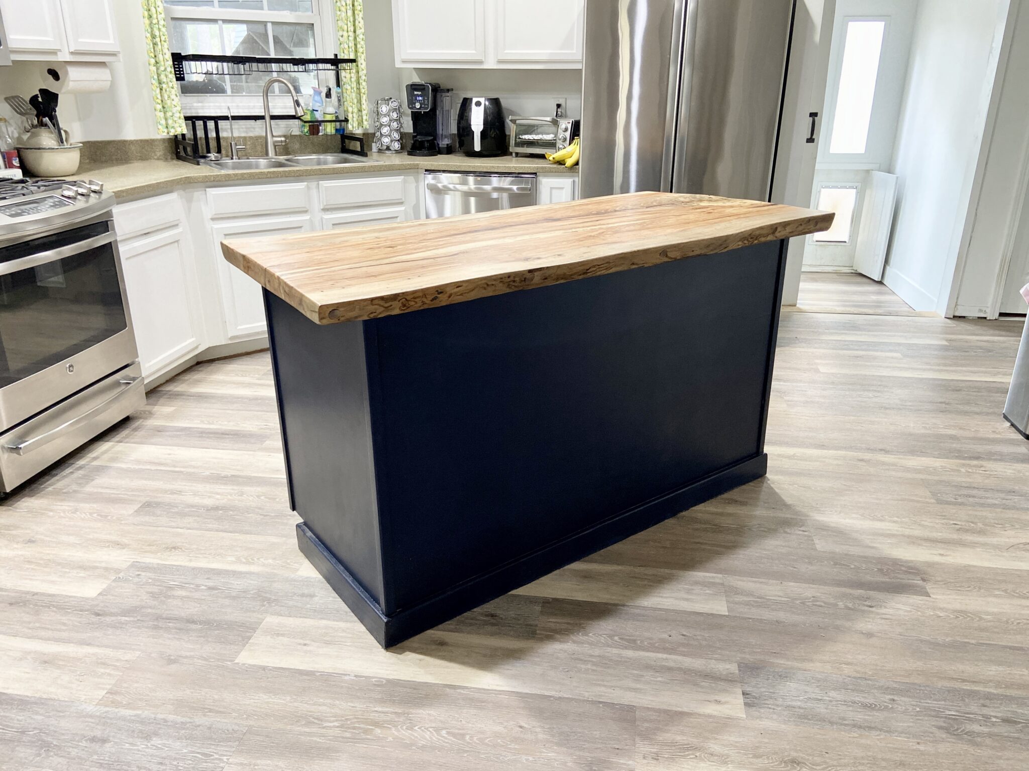 Kitchen Island Makeover Before and After: Transform Your Space