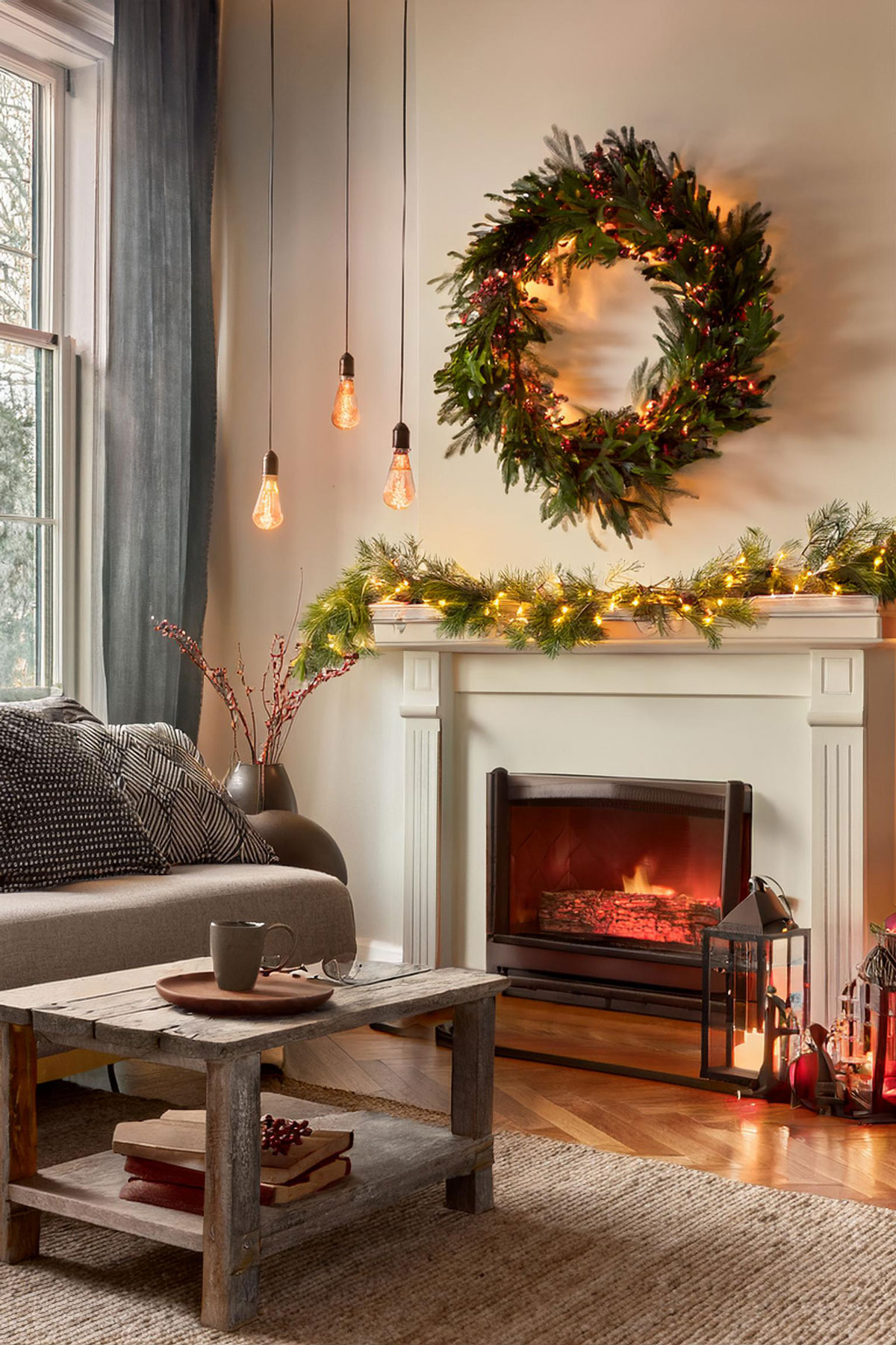 Xmas Wall Decoration: Spread Cheer in Every Room