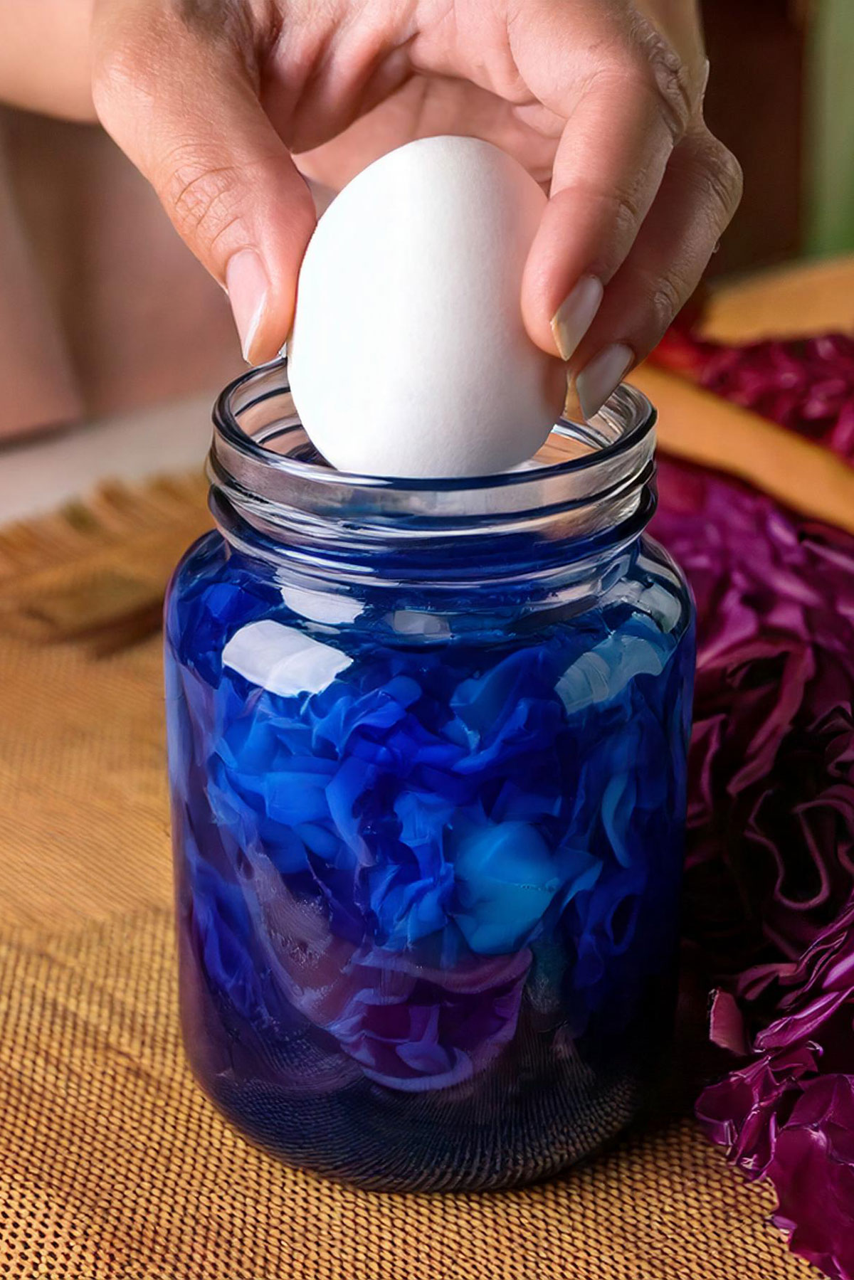 Colorful Easter: Easy Natural Egg Dye Recipes